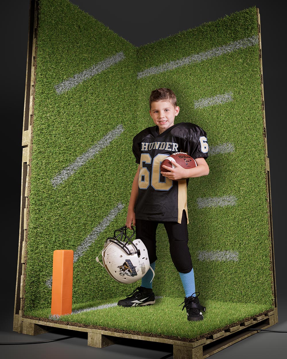 Studio Turf - PSD Template - Pixnub